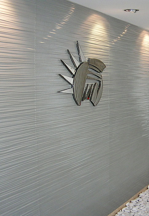 Paredes con relieve - Carpintería Pla